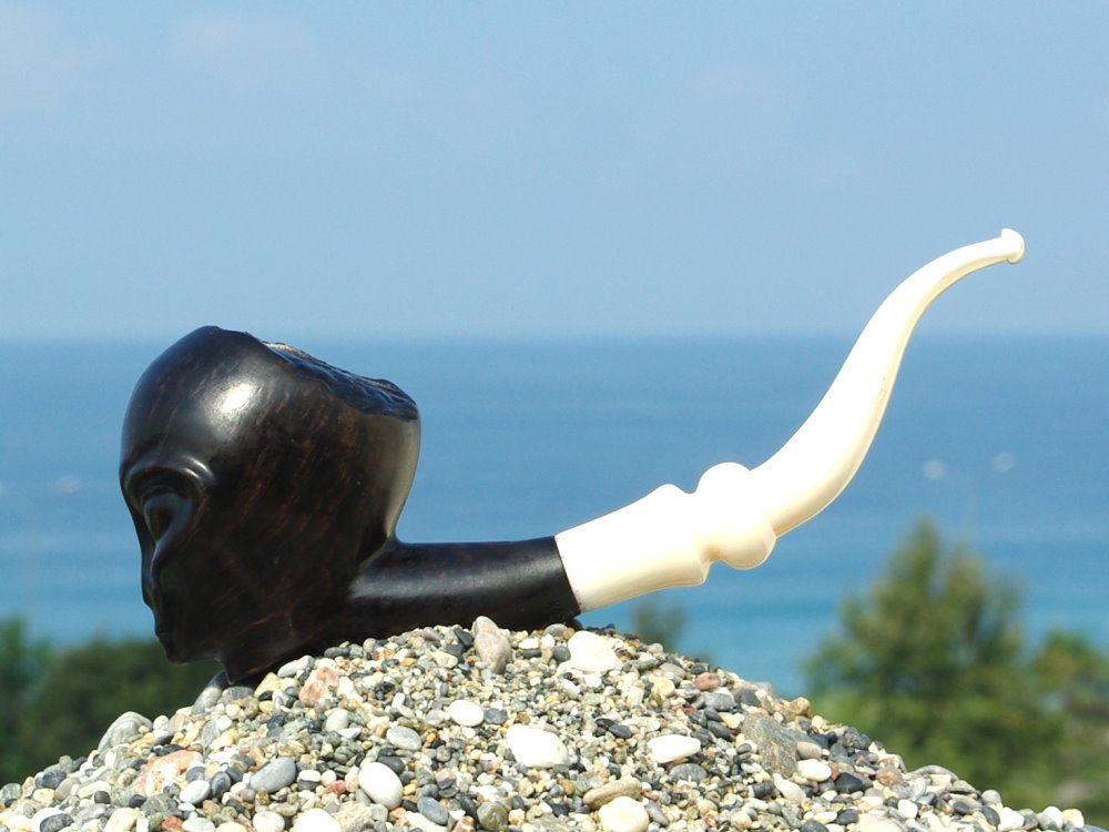 Alien Briar Wood Tobacco Smoking Pipe - Fine Art Pipes